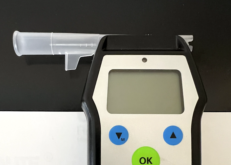100 Breathalyser Mouthpieces / tubes For Use With Drager Alcotest ...