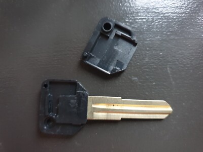 FOR TOYOTA YARIS HILUX STARLET MR2 TOY41R KEY FOB BLANK KEY CUT TO FROM ...