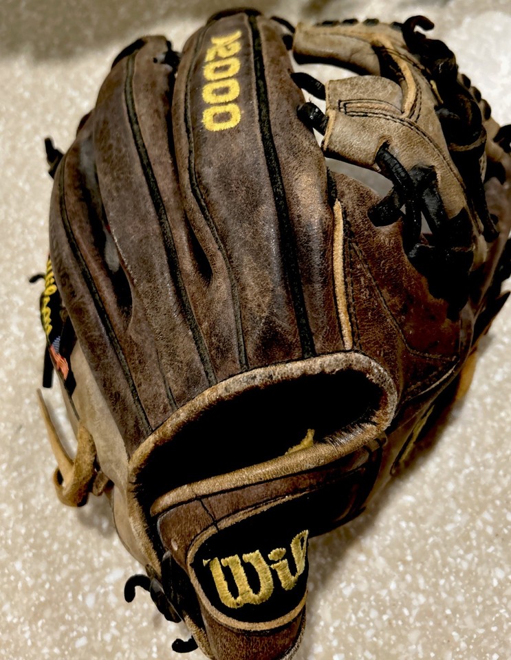 Wilson A2000 Baseball Glove Pro Stock OS Leather RHT VTG Rare Infield ...