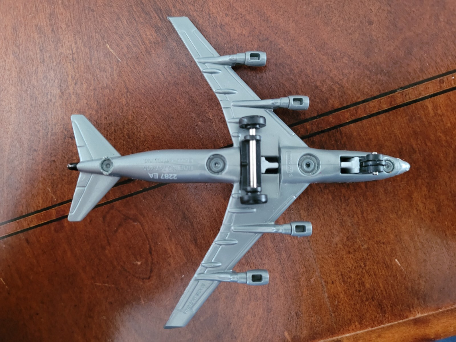 2006 Mattel MBX Matchbox Air Boeing 747-400 Diecast Jet Plane 4 1/4 ...