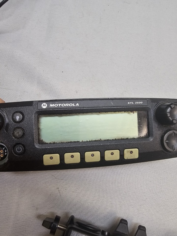 Lot of FIVE Motorola XTL2500 Two Way Radio Remote Control Head | eBay