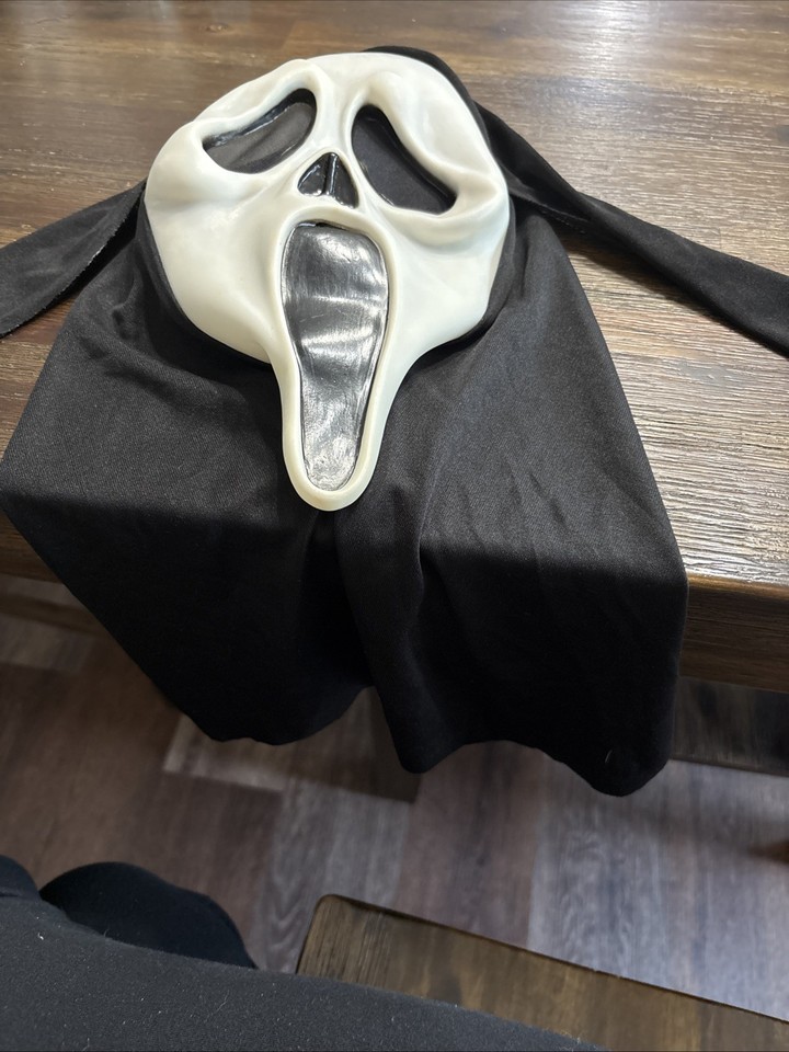 Scream Mask Fun World Easter Unlimited #S9206 Ghost Face Glows In the ...