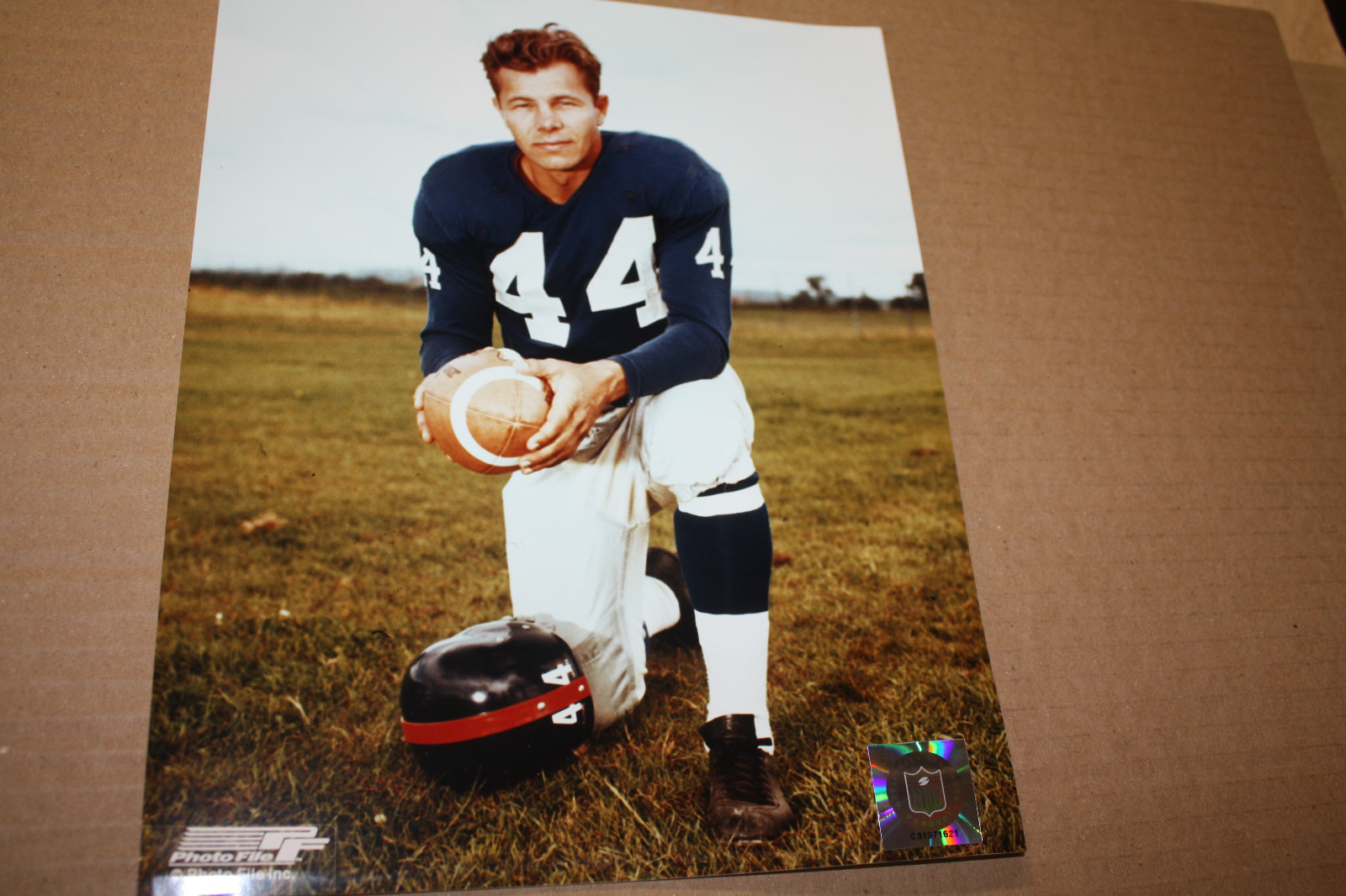 NEW YORK GIANTS KYLE ROTE UNSIGNED 8X10 PHOTO POSE 1 | eBay
