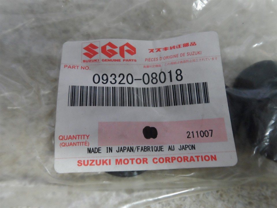 NOS OEM Suzuki Cushion 1982-14 Kingquad/Bandit/Boulevard 09320-08018 | eBay