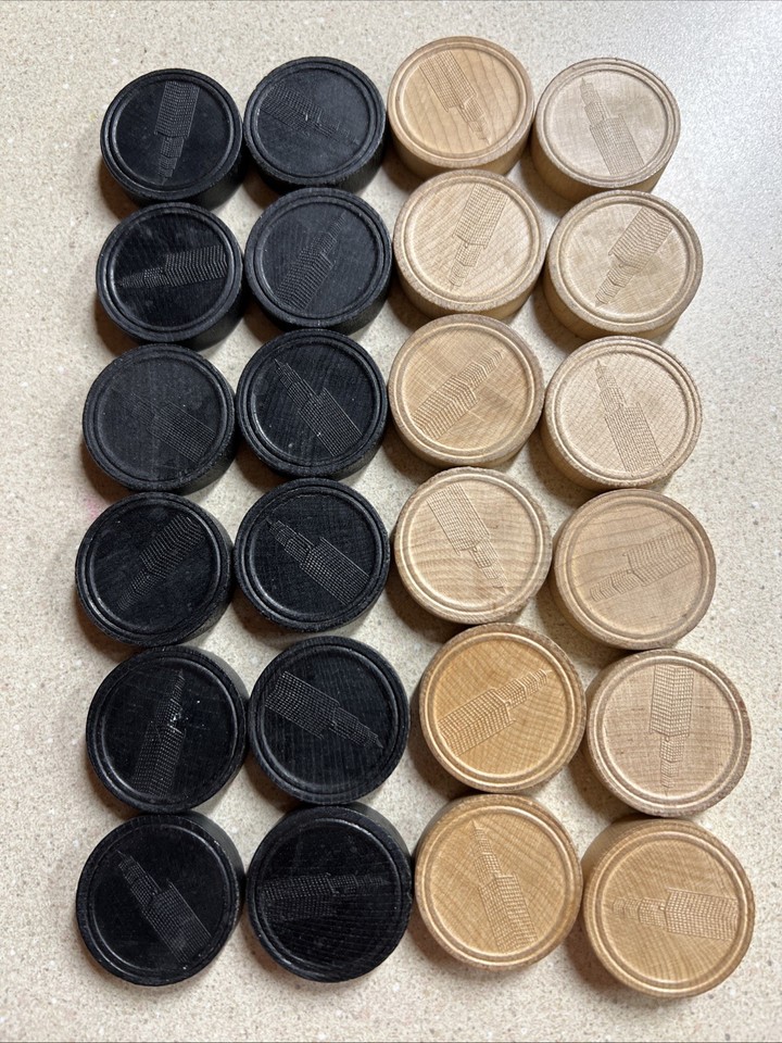 24 Vintage Wood Checker Pieces 12 Natural & 12 Black VGC | eBay