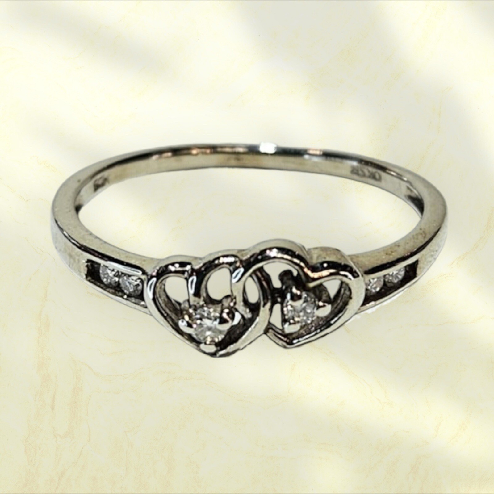 10k White Gold Diamond Interlocking Heart Ring | eBay