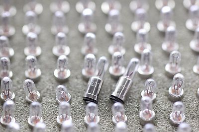 2 X BULBS DIAL RADIO BULB 28V 20mA (13.8 x 4.5mm) 2 pcs. RC30/2 | eBay