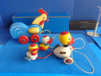 2 VINTAGE WOOD PULL TOYS- WALTER ROOSTER & BRIO DUCK FAMILY- GERMANY ...