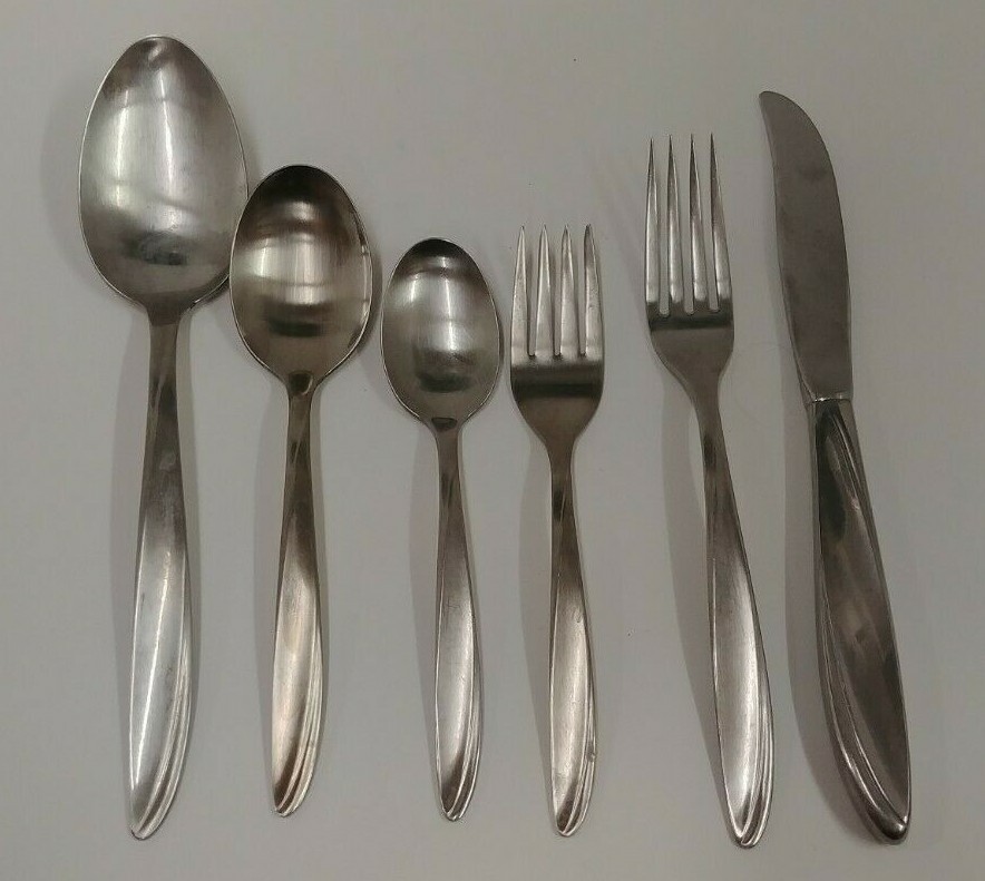 International BEACON HILL Stainless CHOICE PIECE Silverware Flatware ...