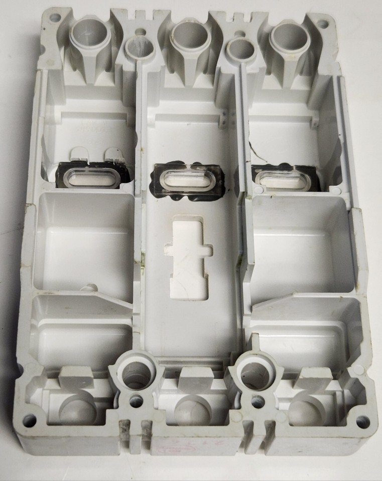 EATON CUTLER HAMMER F Frame Circuit Breaker Type FD HFD Safety View ...