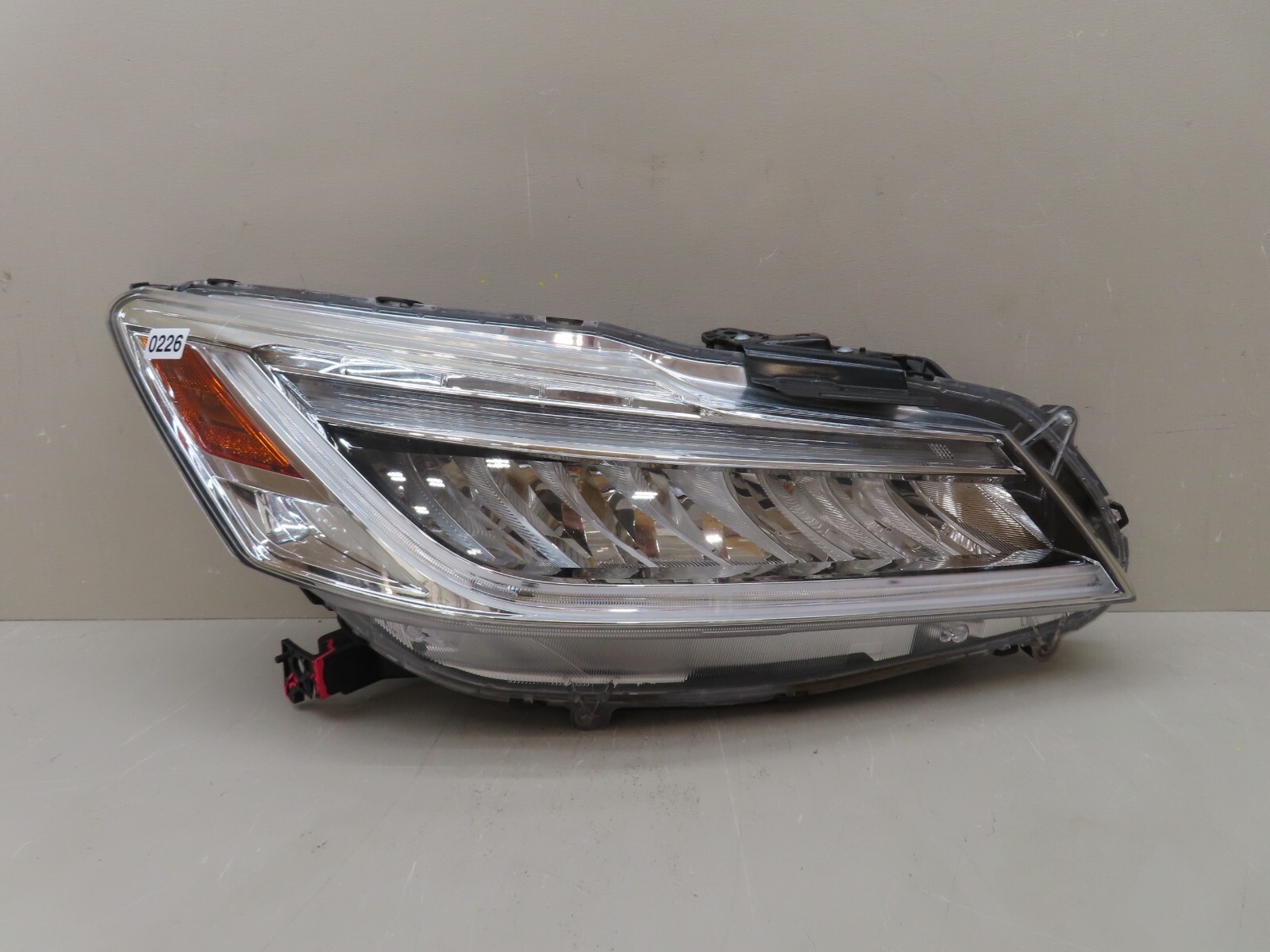 2016-2017 HONDA ACCORD TOURING SEDAN RIGHT HEADLIGHT LED OEM 33100-T2A ...