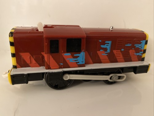 2009 Thomas & Friends Train Trackmaster Red Salty Engine Motorized ...