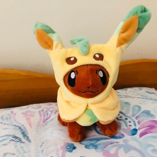 NEW Pokemon Eevee Poncho Cape 8in Stuff Animal Green Leafeon Outfit ...