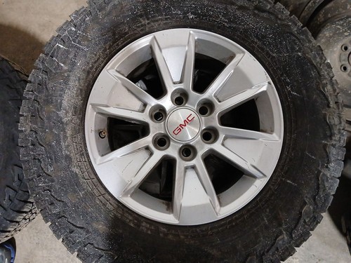 265/70 R17 Tire Falken Wildpeak 8/32 Tread Depth 2978740 | eBay