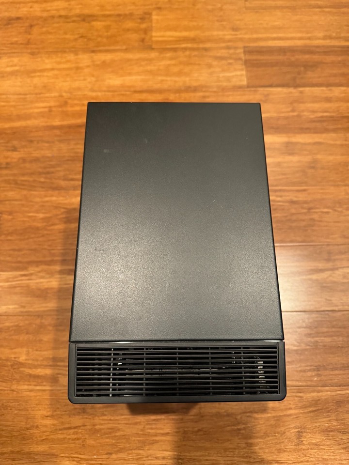 Seagate Business Storage (SRN04W) 4-Bay NAS w/ Caddies w/adapter *NO ...