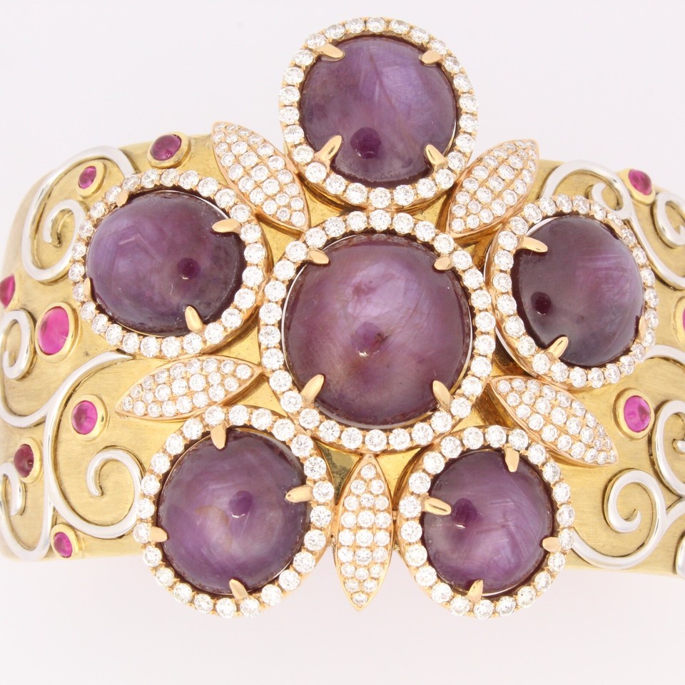 Large Vintage 18k Yellow Gold Ruby Star Flower 5.50ct Diamond Bracelet ...