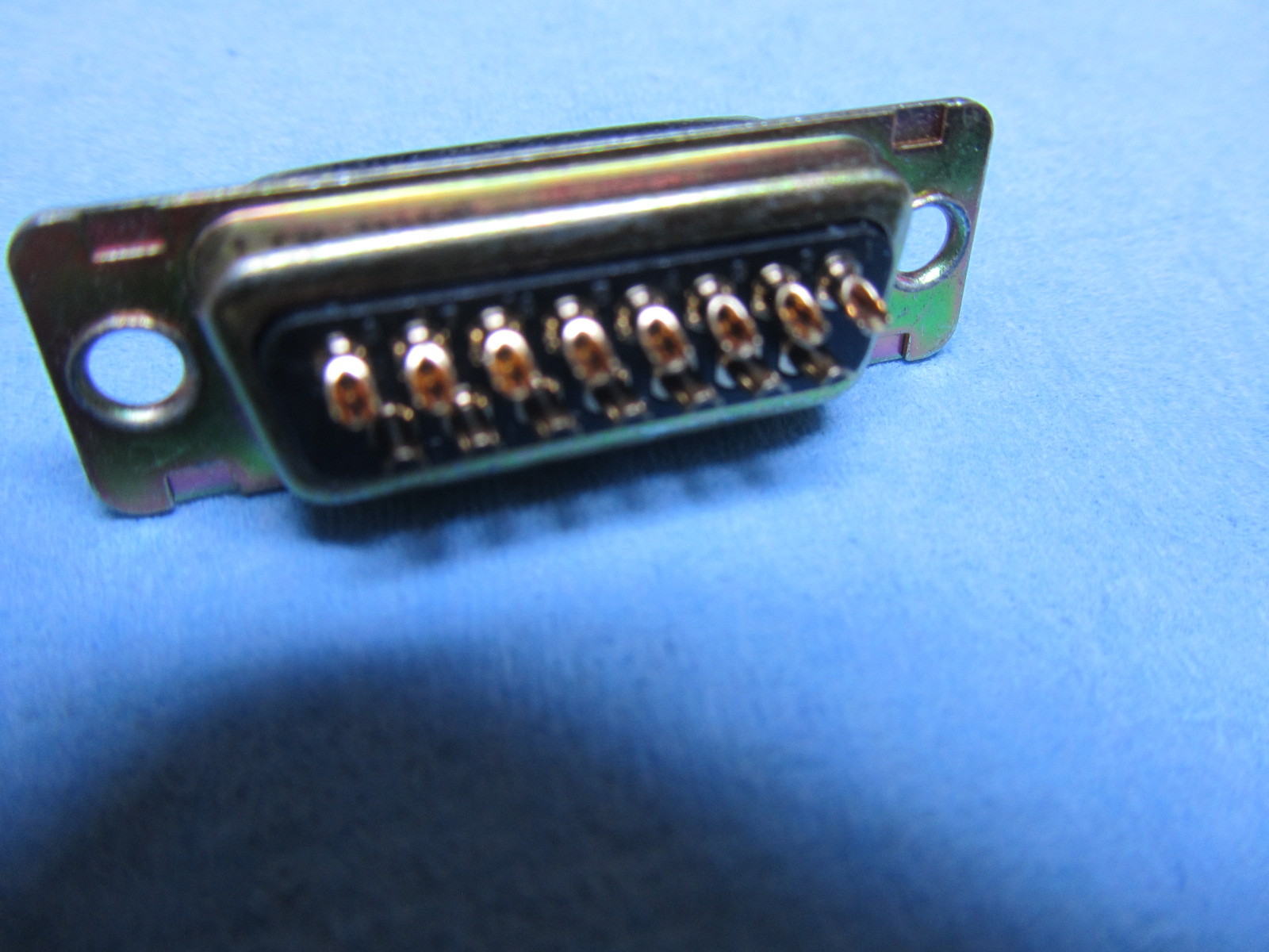 ( LOT OF 10) DB15 AMPHENOL HOUSING CONNECTOR 17D-A15P , 17 DA 15P ...