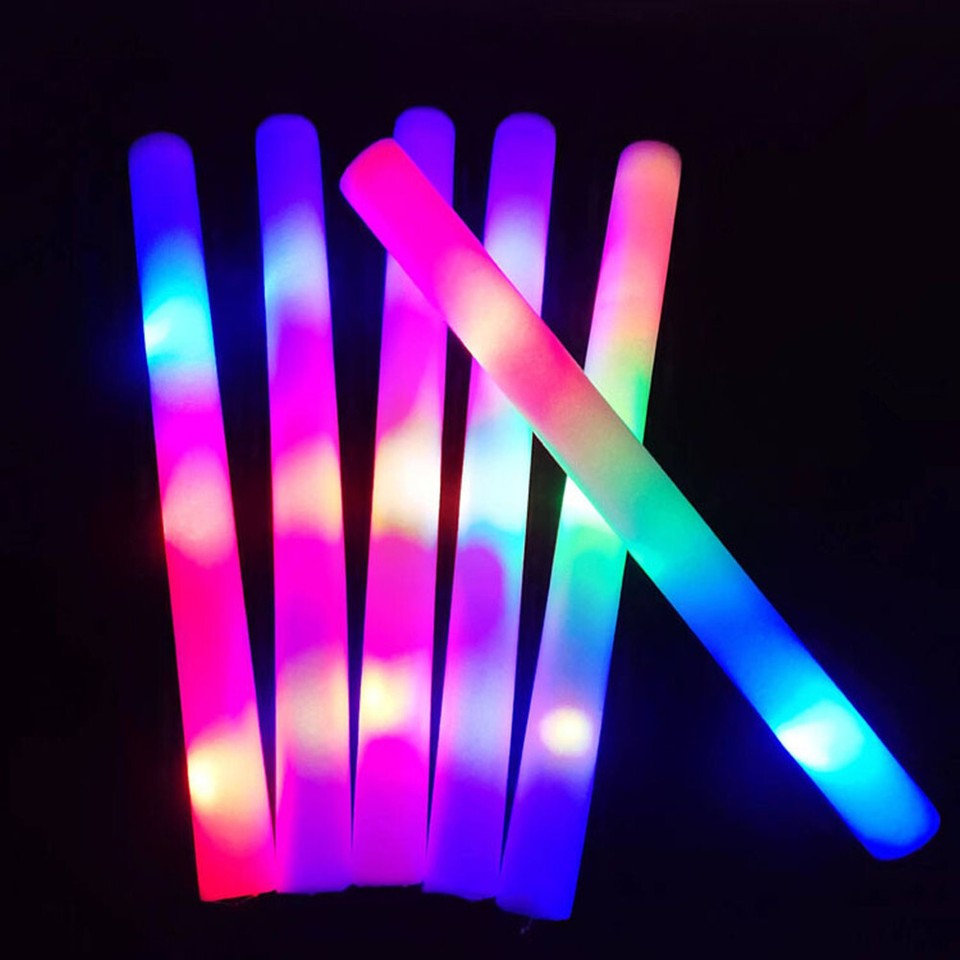 100pcs LED Light Up Foam Sticks Wand Rally Batons DJ Flashing Glow ...