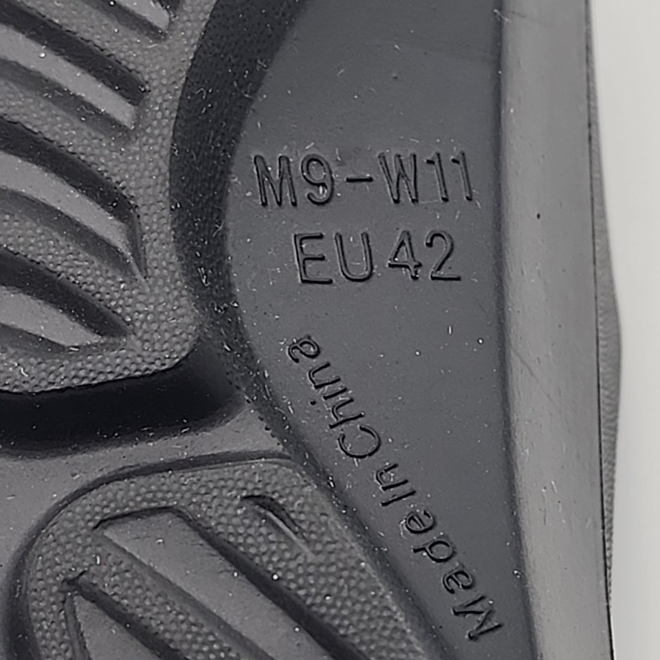 Ultimate Foot Store Slides Slip On Slippers Mens Size 9 women 11 Black ...