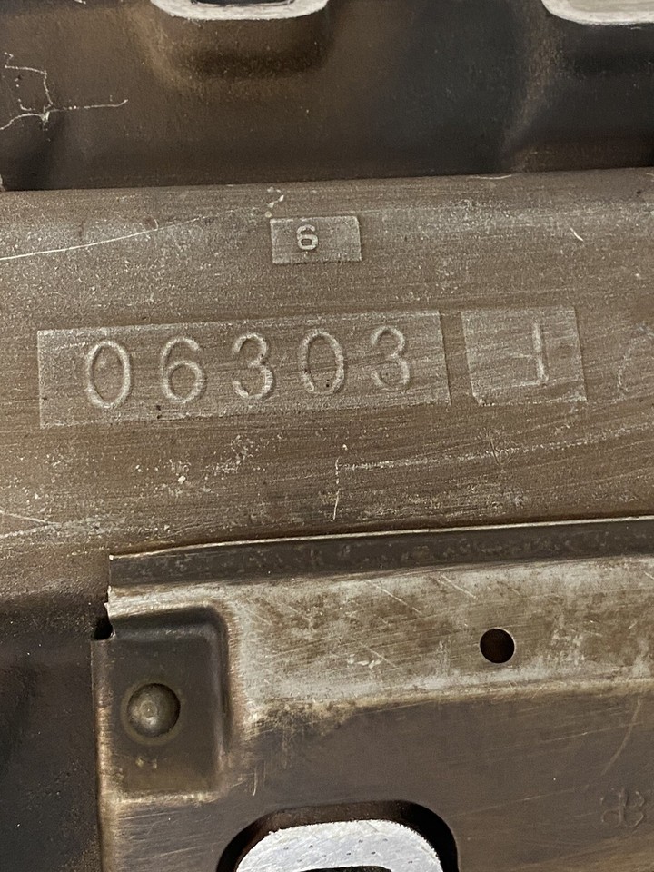 ORIGINAL CROSSFIRE INJECTION LOWER INTAKE MANIFOLD,TEPERATURE SENSOR,81 ...