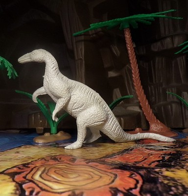 Marx 1955-1960s Type I Trachodon Dinosaur, Light Gray | eBay