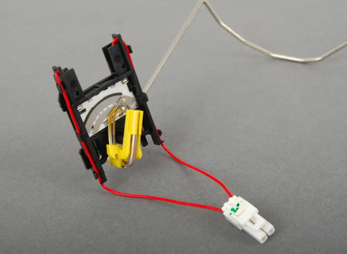 NEW BMW 5 E60 RIGHT FUEL TANK SENDING UNIT 6765824 16146765824 04-09 ...