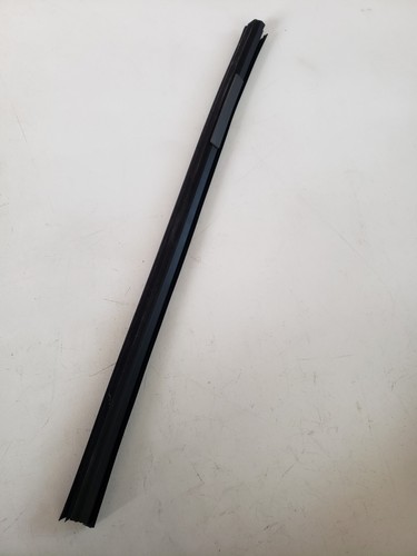 2016-2018 Nissan Altima rear right interior window strip seal moulding ...