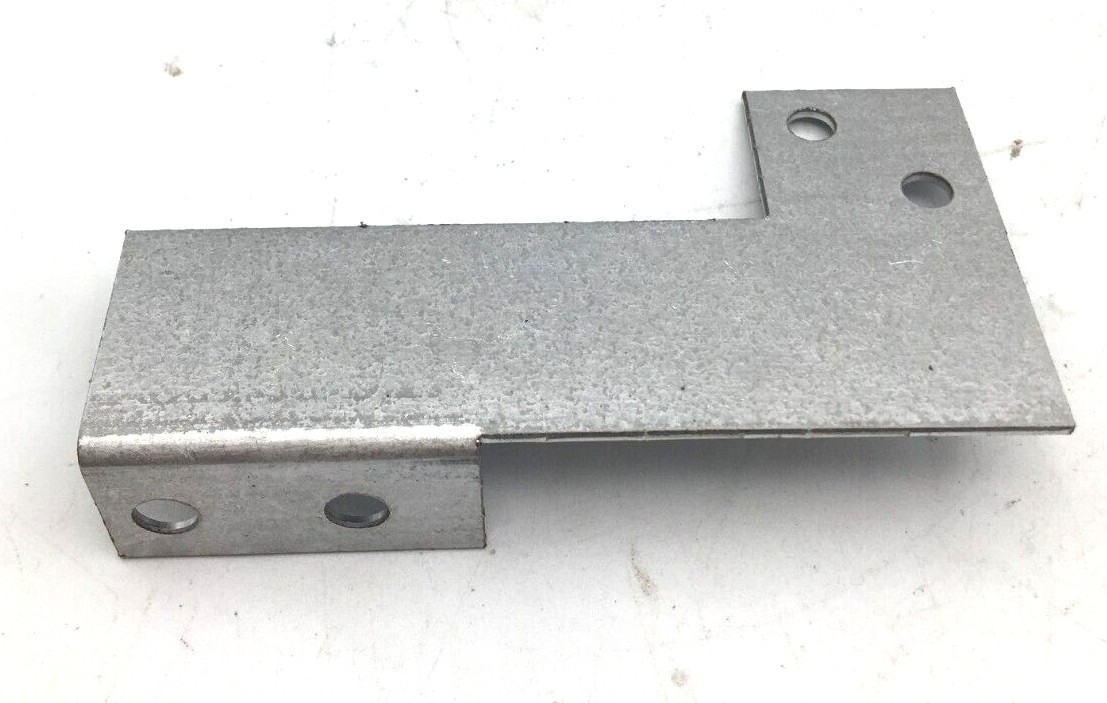 Garland Lot of 2 Pilot Bracket 1589500 New | eBay