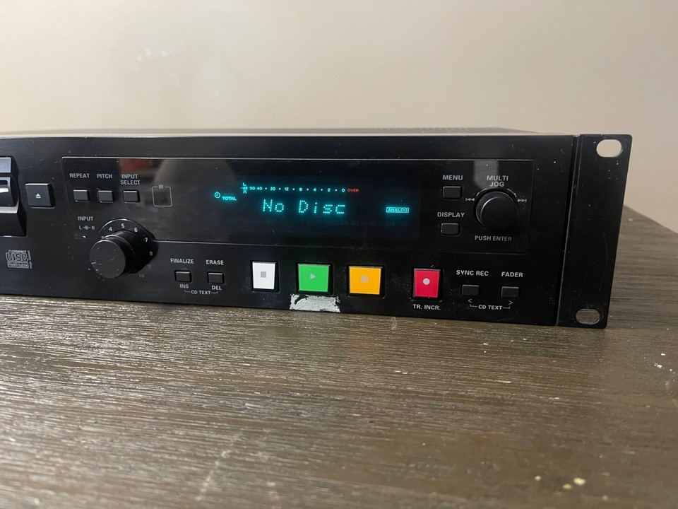 Marantz CDR633 Professional Rackmount Slot-Loading CD Player / Recorder ...