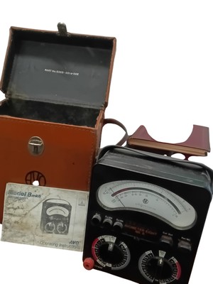 AVO Universal Avometer Model 8 Mk 6 Multimeter with Case and Manual ...
