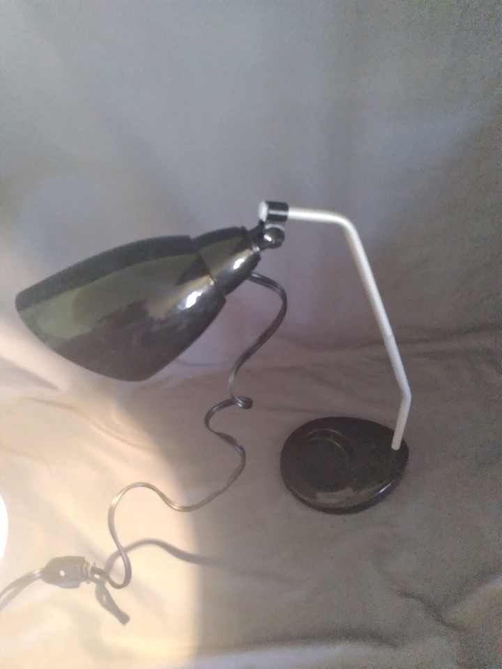 Intertek Desk Lamp with USB Charging Port, Swing Arm | eBay