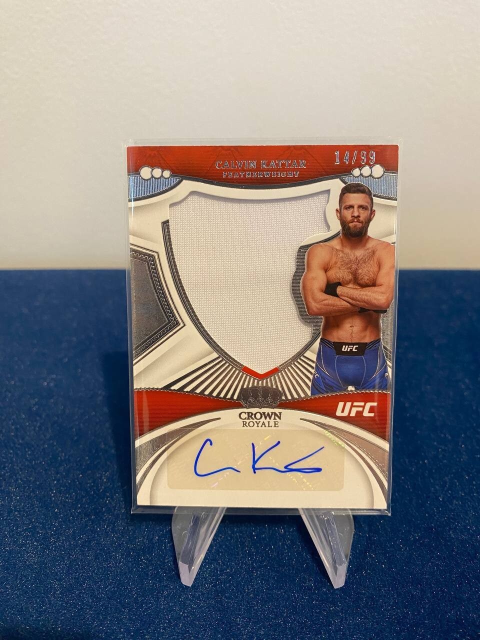 2023 Panini Chronicles UFC Crown Royale Silhouettes /99 Calvin Kattar ...