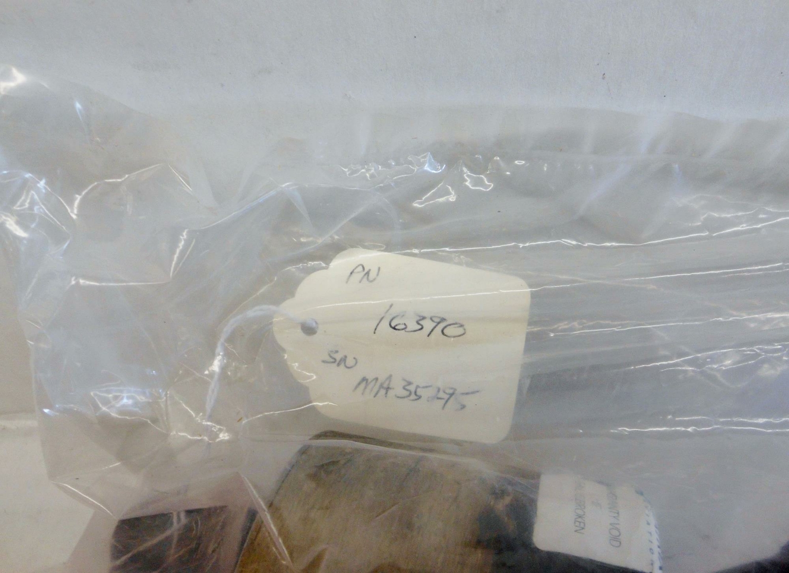 CESSNA DAYTON 16390 INSULATOR, 568A #2 | eBay