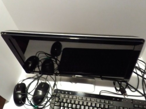 HP Monitor And Dell Keyboard | eBay