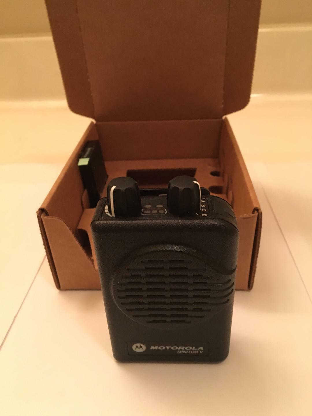 NEW MOTOROLA MINITOR V (5) LOW BAND PAGER 33-37 MHz NON-STORED VOICE 2 ...