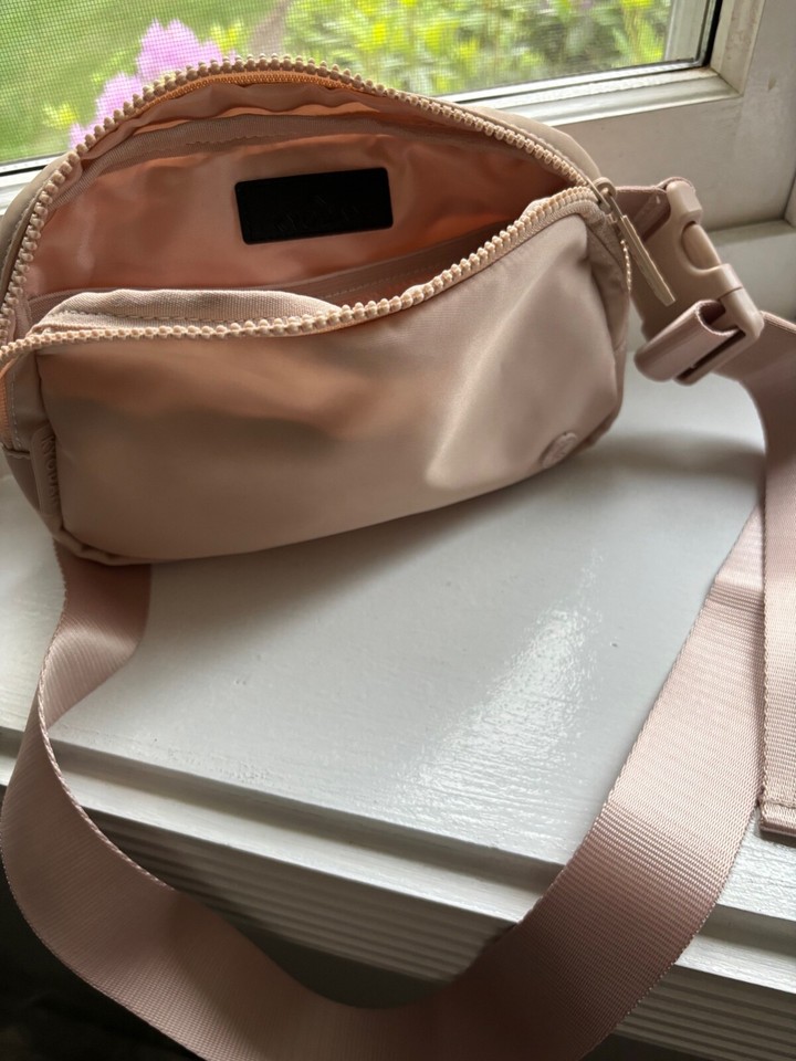 Kyodan On The Daily Two Way Belt Bag Beige Casual Utility Waist ...