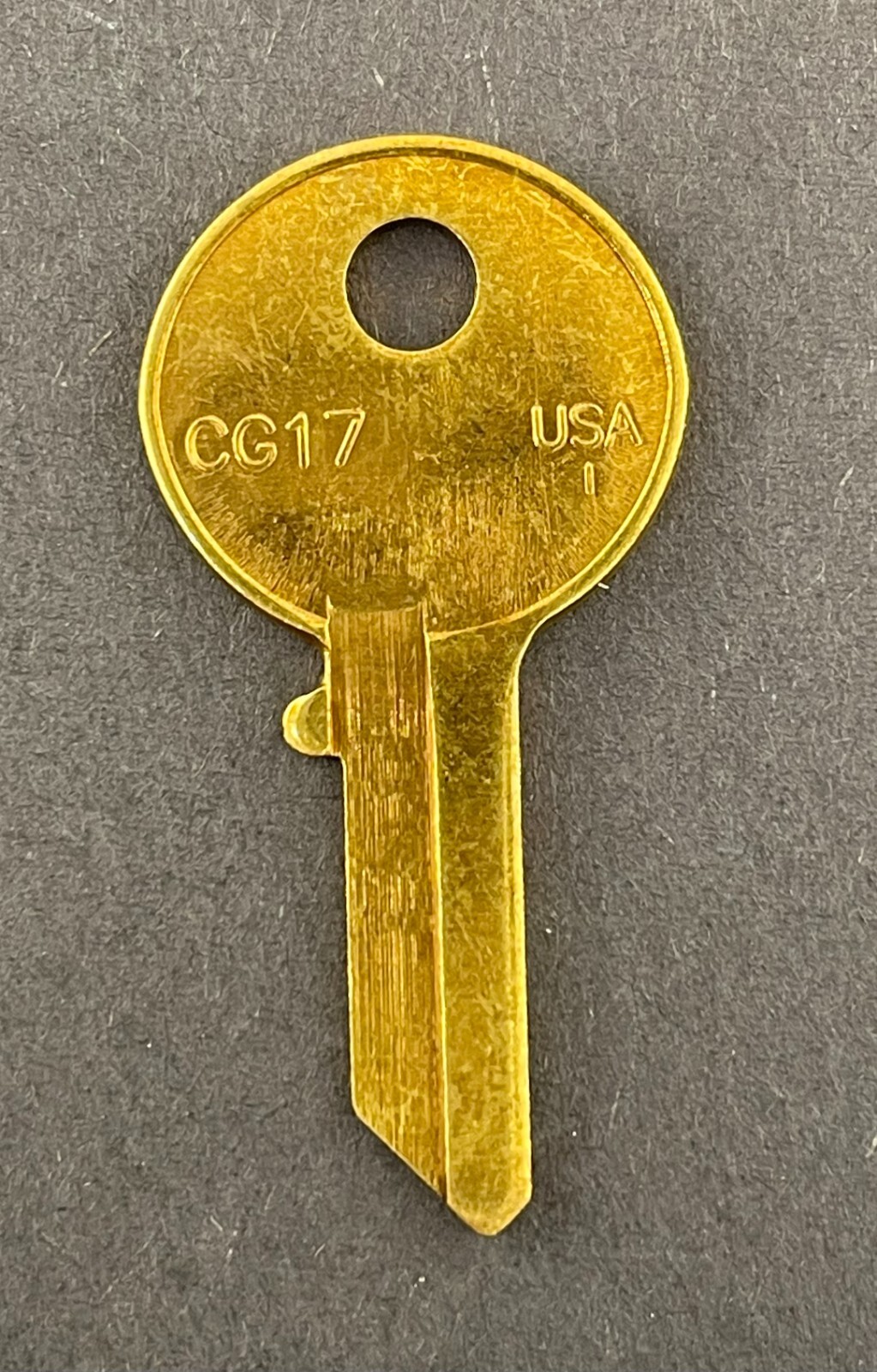 Lots of CG17 1041Y 5CG4 41Y Type Key Blanks for Chicago KP1 Keyway Free ...