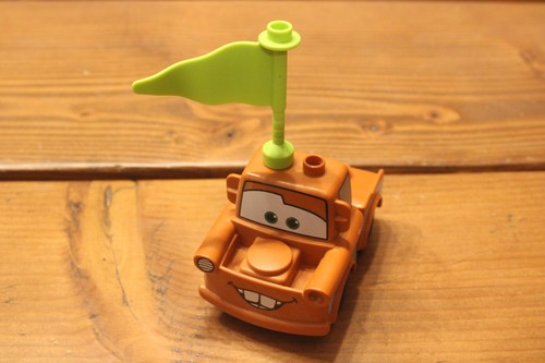 Duplo DISNEY PIXAR CARS Mater Brown Green Flag Teeth Silver Wheels | eBay