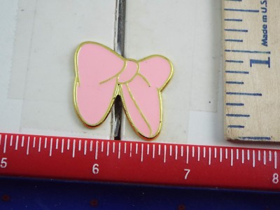DISNEY PIN DAISY DUCK PINK BOW | eBay