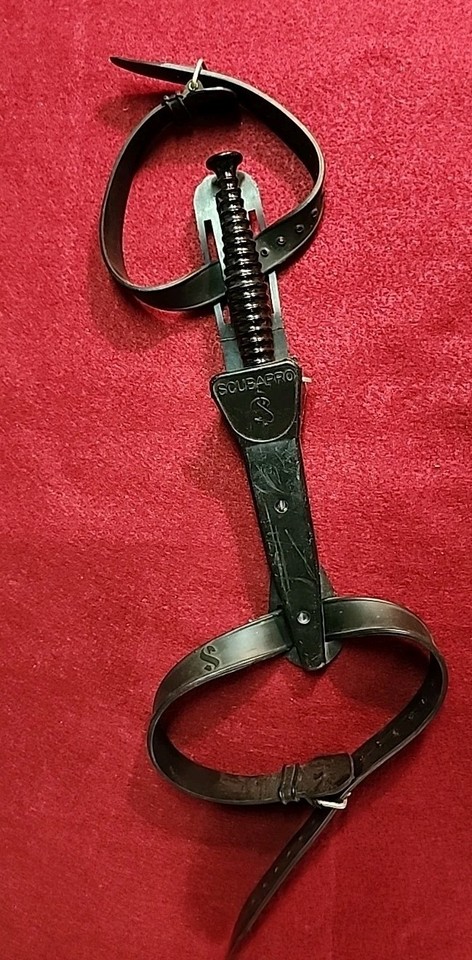SCUBAPRO DIVE KNIFE W/ ORIGINAL SHEATH Leg Straps, Vintage Japan ...