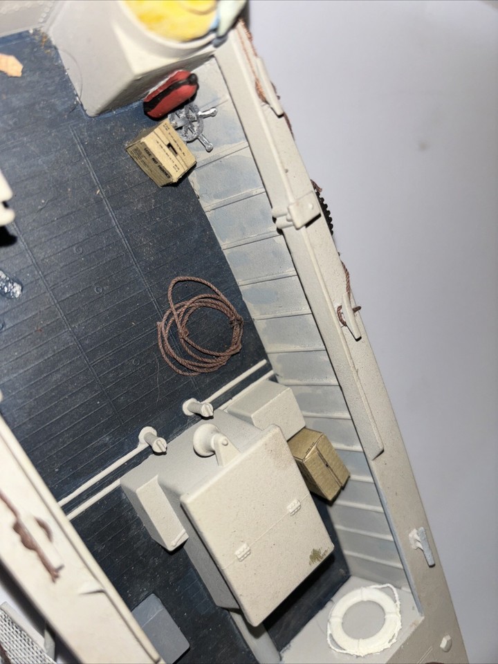 REVELL UDT BOAT 1/35 SCALE US NAVY SEALS PLASTIC KIT MODEL BUILT *NO ...