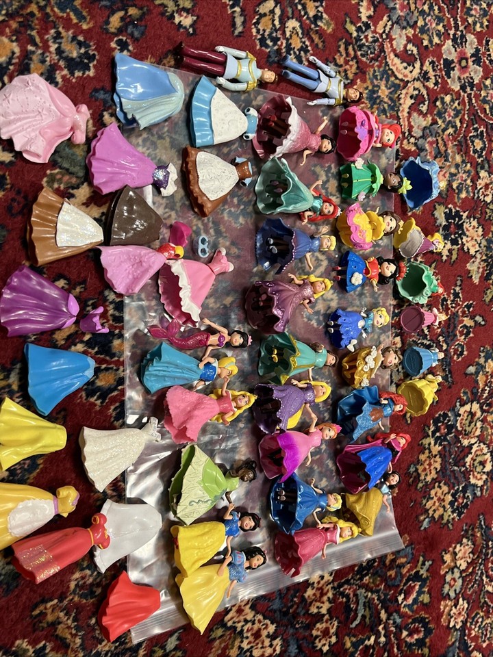 Disney Princess Magic Clip on Dresses & More, Lot of 30+ Princess ...
