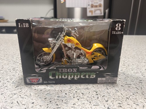 2017 Motor Max- Iron Choppers Diecast Metal & Plastic Motorcycle ...