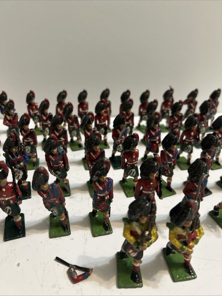 Large Job Lot Collection of Scots Guard Lead Metal Model Toy Soldiers ...