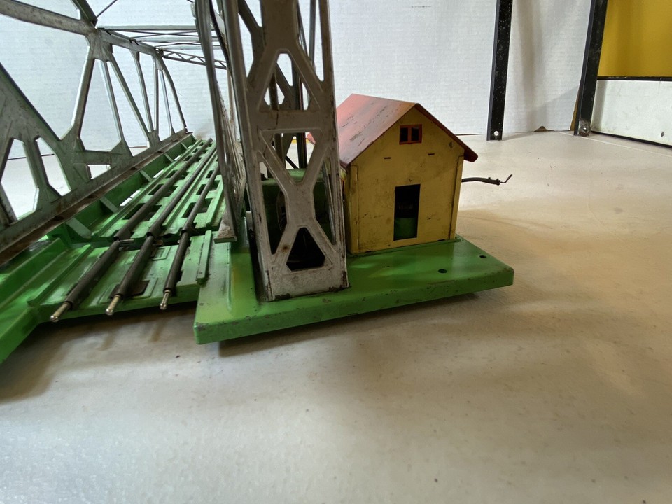 Lionel 313 bascule bridge Model train drawbridge set metal vintage 313 ...