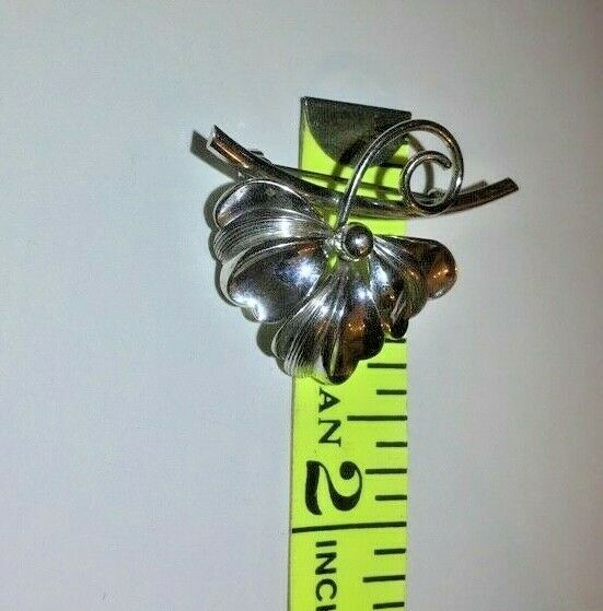 FORSTNER STERLING SILVER FLORAL BROOCH - Gem