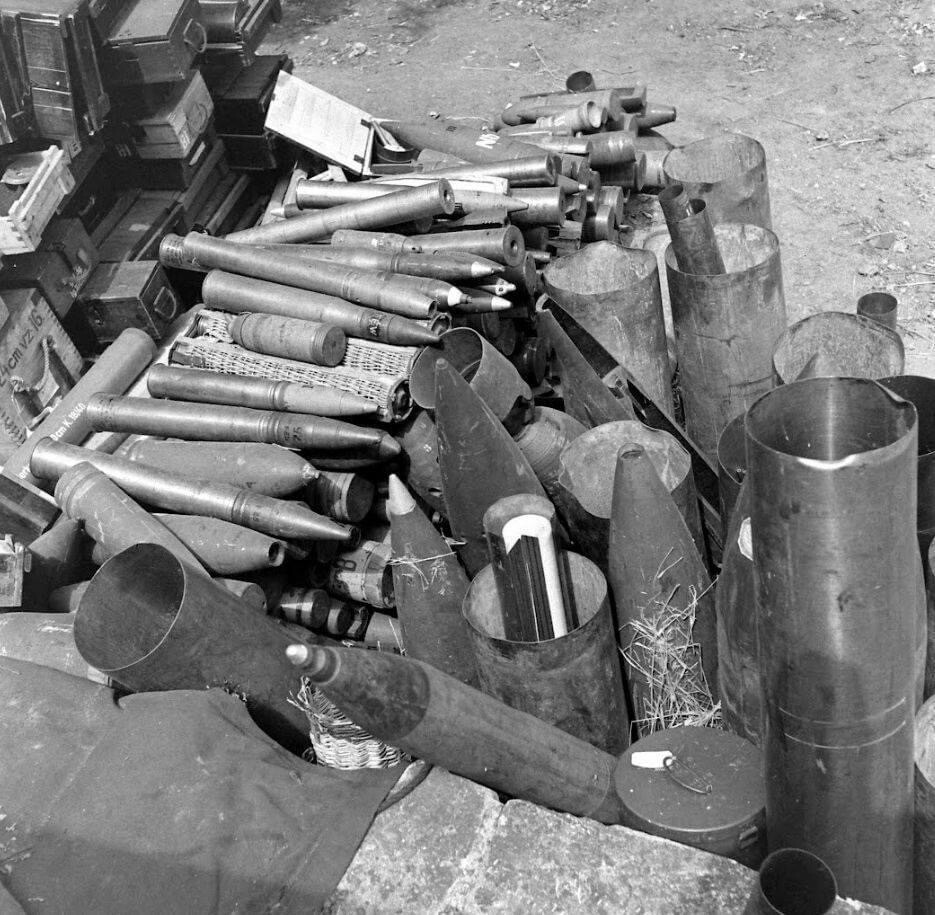 WW2 WWII Photo German Tank Ammunition Stockpile World War Two Wehrmacht ...