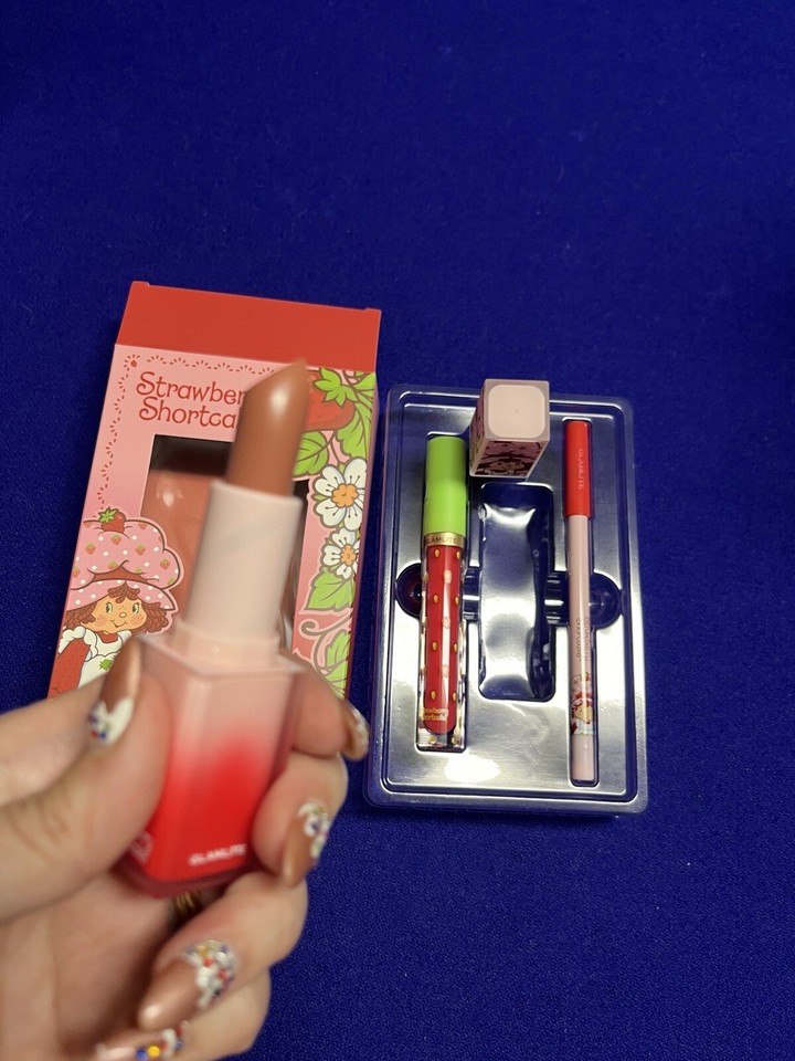 GLAMLITE STRAWBERRY SHORTCAKE BERRY SWEET LIP KIT LIPSTICK GLOSS LINER ...