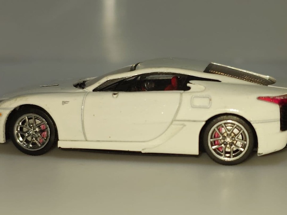 Kyosho Tokuma Shoten Lexus LFA 1/64 Mini Car White | eBay