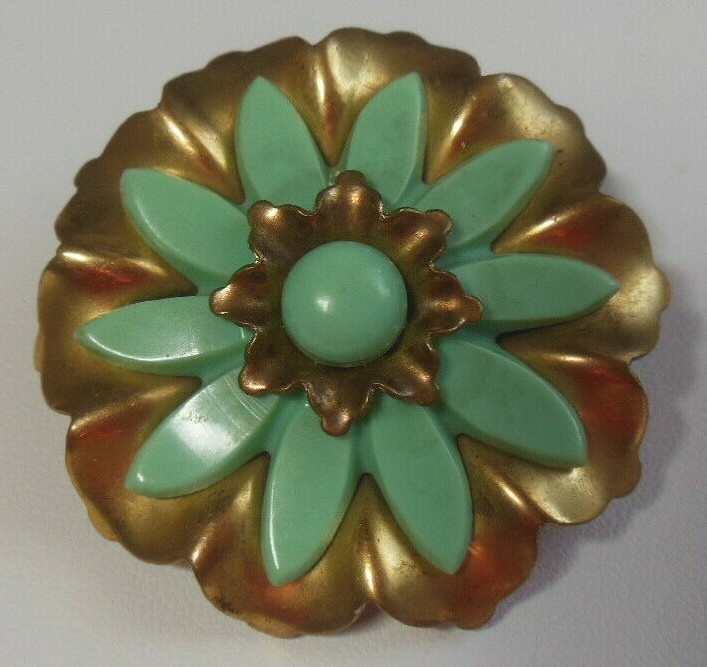 Vintage Layered Flower Brooch With Trombone Clasp - Gem